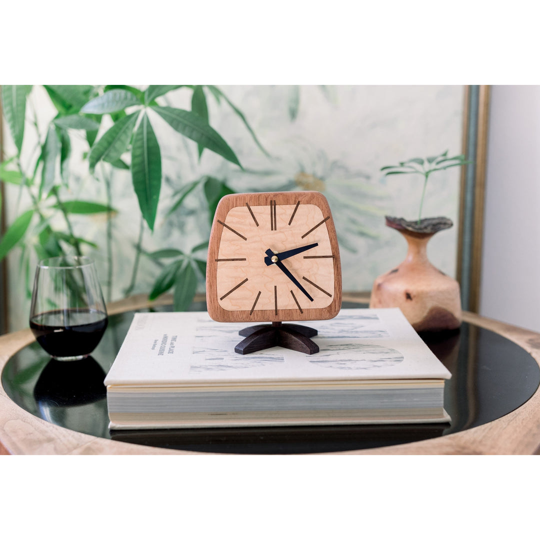 Clocks – Frank Lloyd Wright Foundation